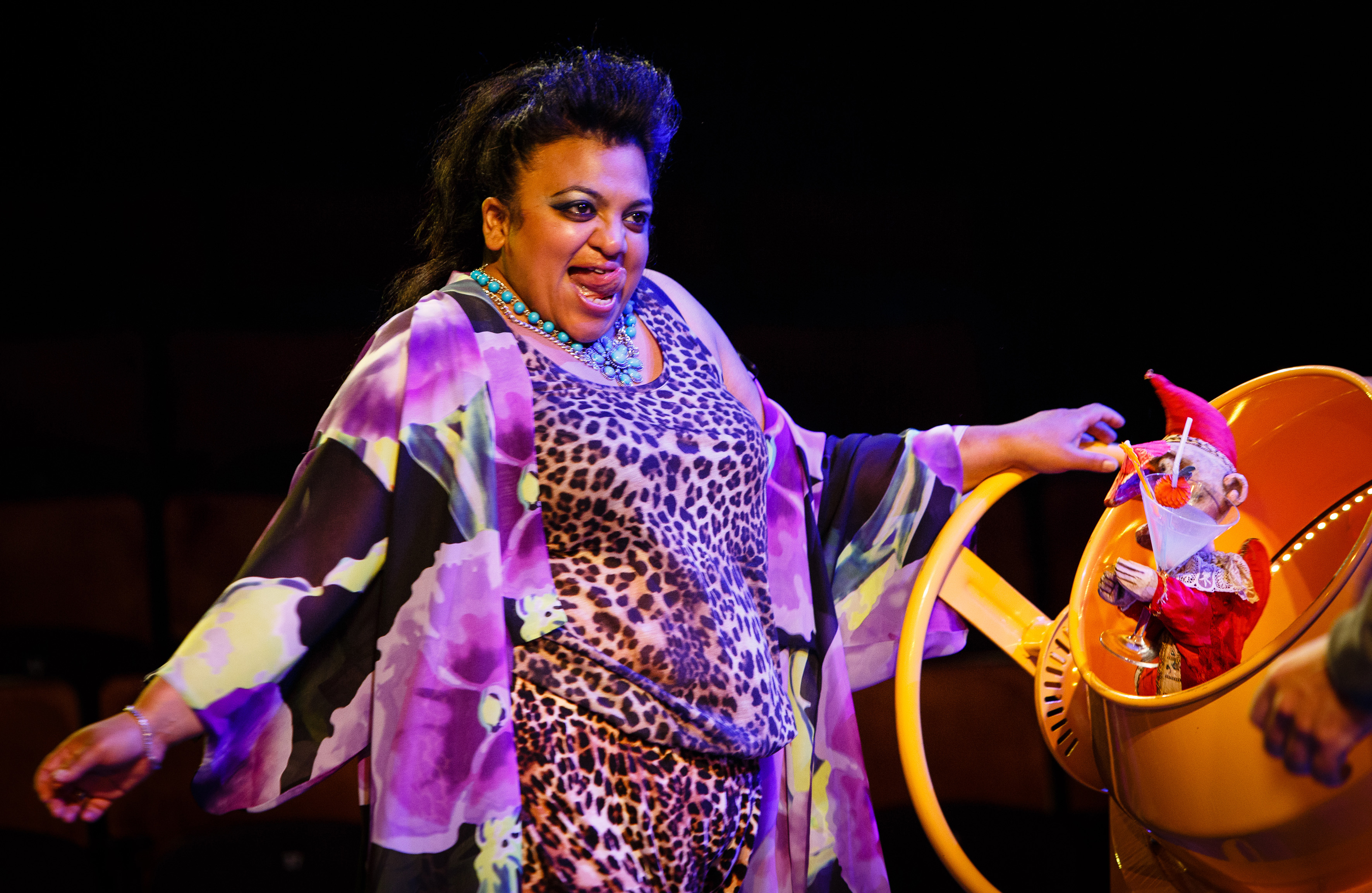 Rina Fatania as Mrs Peachum in Dead Dog in a Suitcase (and other love ...