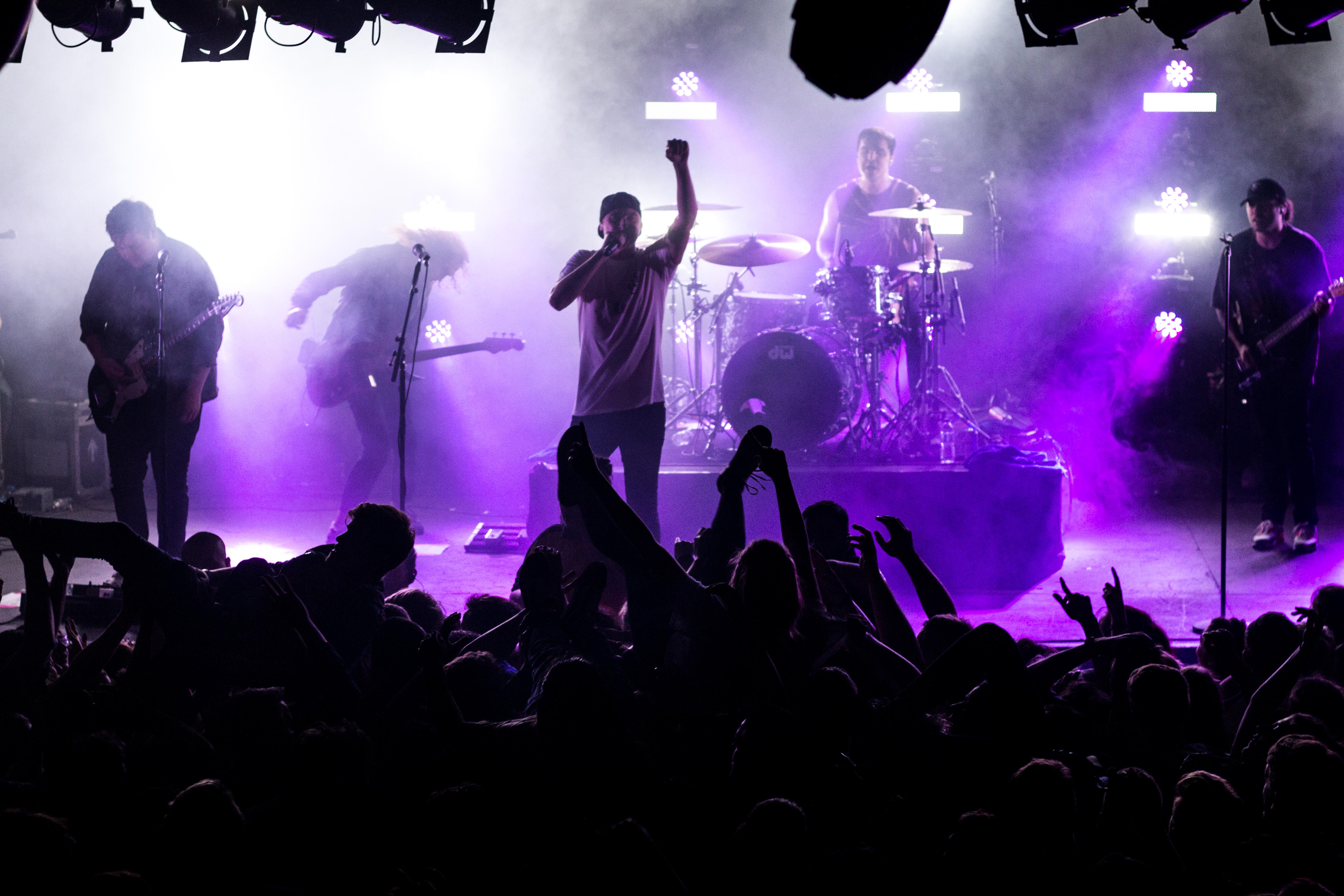 sc crowd-3 – Backseat Mafia