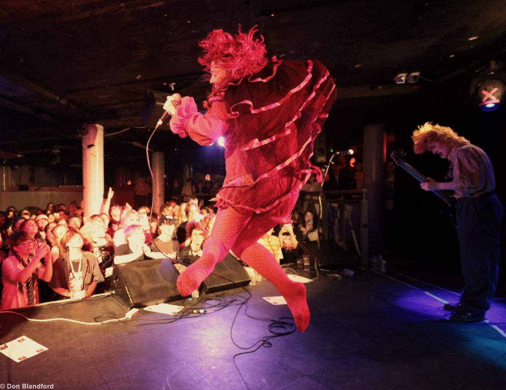 Live Review: The Oozes – The Underworld, London 20.04.2023 – Backseat Mafia